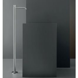 Cea Design Innovo INV08 free standing faucet + recessed part INC 01 | Aqadecor