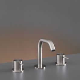 Cea Design Milo 360 MIL 77 Three-hole faucet with swivelling spout | Aqadecor